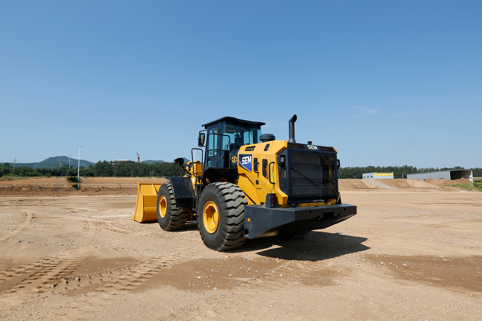 山工机械 688G（非道路国四）