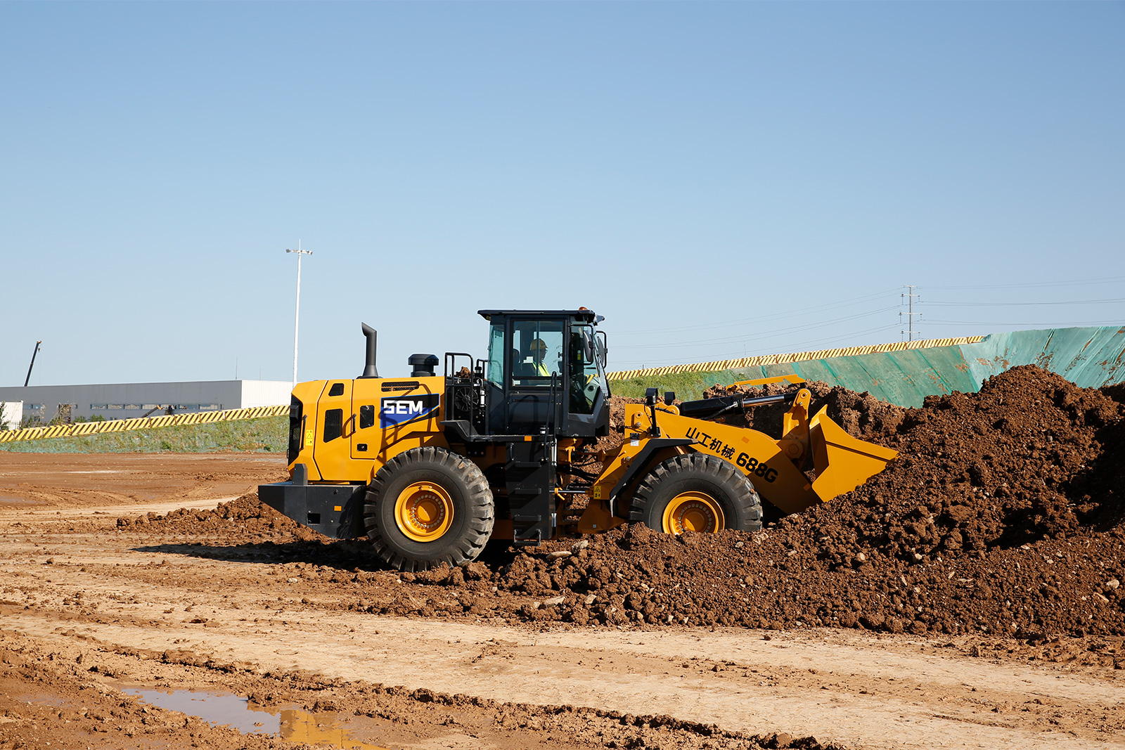 山工机械 688G（非道路国四）